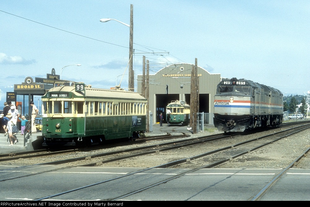 AMTK 285 and 282, the SB Coast Starlight's Power Just Left the BN Yards